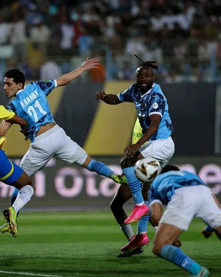 Champions league de la CAF : Fiston Mayele offre la coupe à Pyramids FC ...